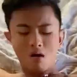 Finger Fucked To Cumpletion On Sticky Premium QueerClick