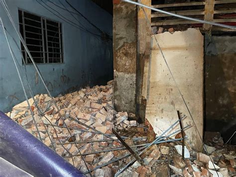 បាក់ស្រុតអគារមួយកន្លែងក្នុងខណ្ឌដូនពេញ បន្ទាប់ពីមានភ្លៀងលាយខ្យល់យ៉ាងខ្លាំងកាលពីយប់មិញ