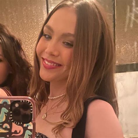 Sofia Sofiamosier On Threads