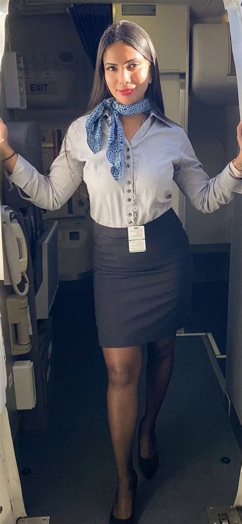 Pin On Uniform Flight Attendant Fashion Flight Attendant Costume