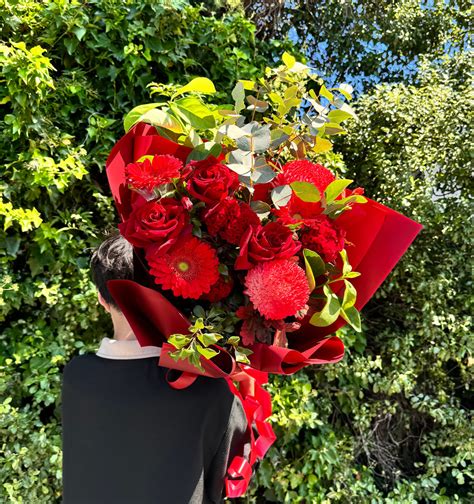 Warrigal Rd Flowers Oakleigh