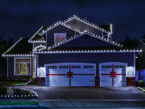 Deck The Roads With These Car Christmas Decor Ideas
