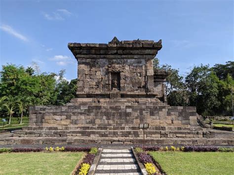 Candi Badut Malang Candi Tertua Di Jawa Timur Panduanwisata Id