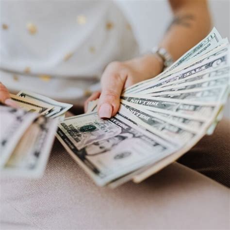 Apr Vs Ear Finance Reference