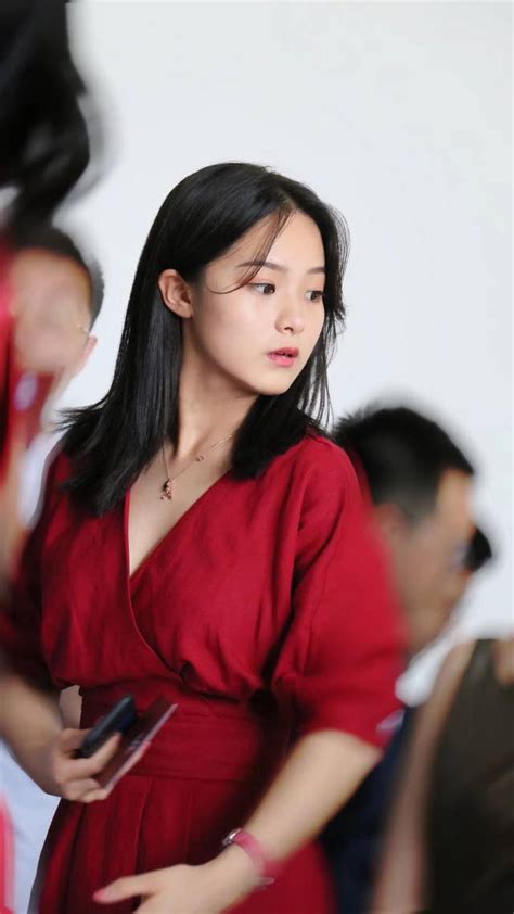 Yuwang On Twitter 真就是个反差贱婊子，装的一副清纯样，实则就是个烂逼臭母狗！