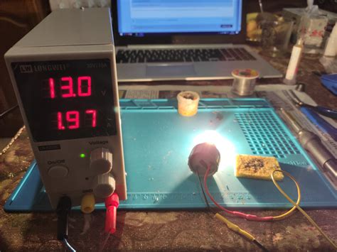 Автоматическое отключение реле при постоянной подаче напряжения Схемотехника для начинающих