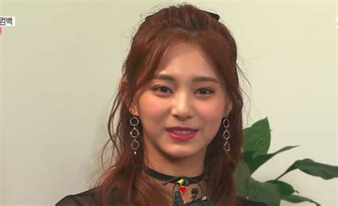 Twiceのツウィ、「世界で最も美しい顔100人」に選ばれたことについて語る デバク