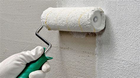 Зачем нужна грунтовка для бетона перед окрашиванием стен