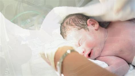 Real Live Birth לידה אמיתית מצלמה בחדר יולדות צילום לידה טבעית Youtube