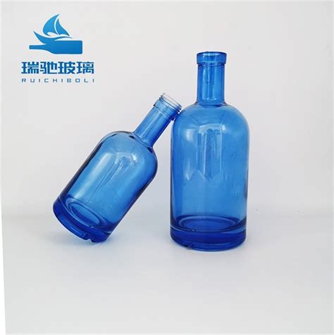 China Customized 500ml Blue Glass Wine Bottles Suppliers Manufacturers