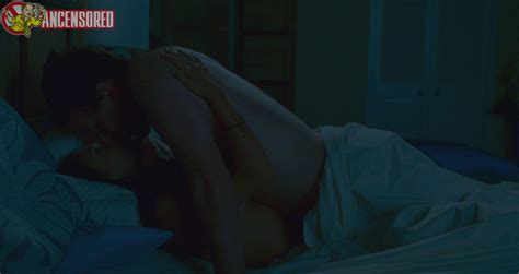 Naked Mila Kunis In Forgetting Sarah Marshall