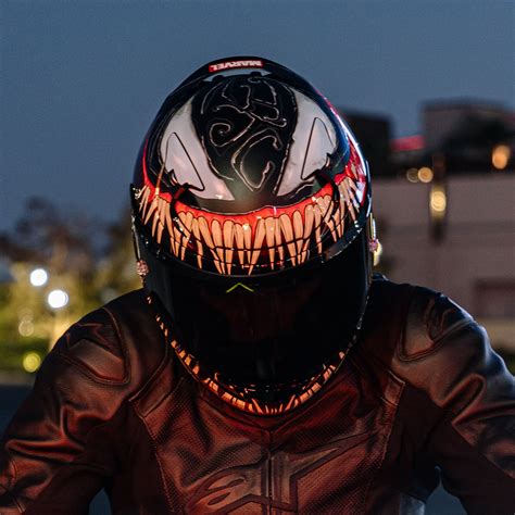 Venom Motorcycle Helmet