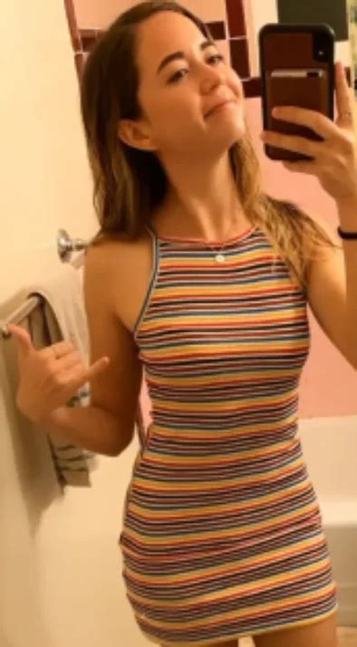 Foto Maya Self 3 Instagram Maya Higa