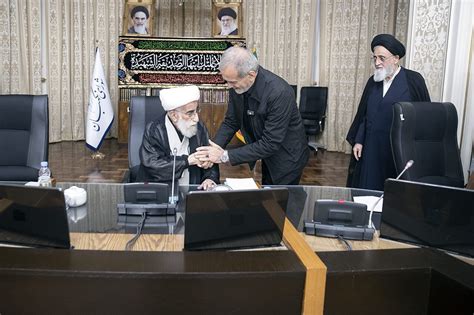 تصاویری از حضور پزشکیان در شورای نگهبان و احوالپرسی با جنتی خبرآنلاین