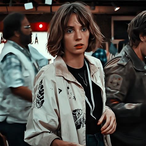 Robin Buckley Stranger Things Personagens Robin Personagens