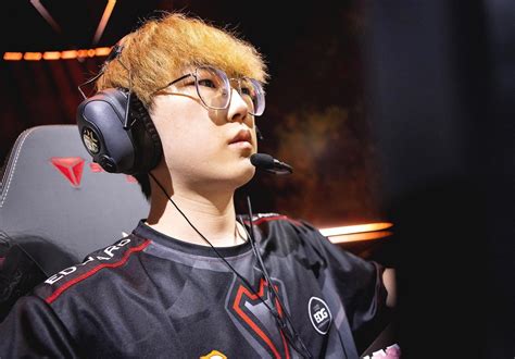 Smoggy Edward Gaming Valorant