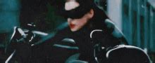 Anne Hathaway Catwoman  S Tenor