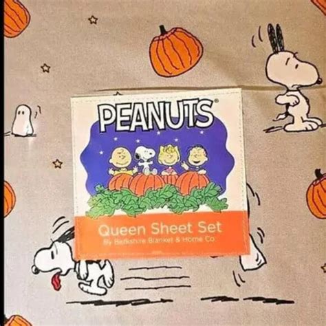 Berkshire Bedding Snoopy Peanuts Halloween Size Queen Size Sheet