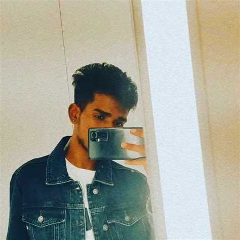 Nithish • Threads Say More