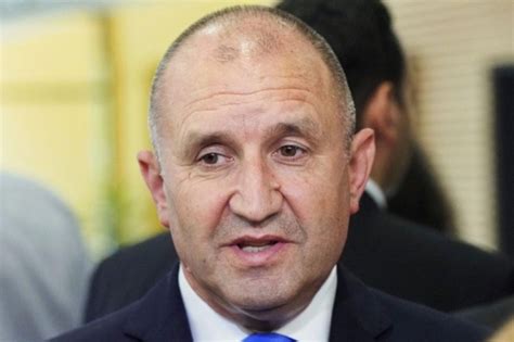 Румен Радев насрочи местните избори за 29 октомври