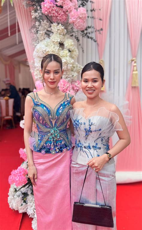 Fa Fa Fa Fa Added A New Photo