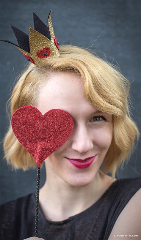 Queen Of Hearts Crown Diy Diy Hgr