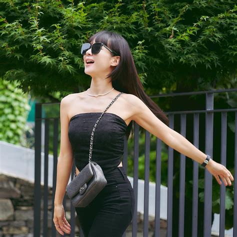 조여정 Cho Yeo Jeong 😉 Instagram