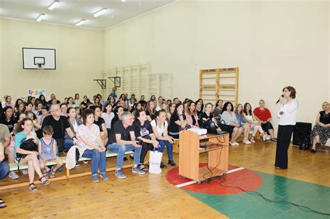 Училище за родители Начално училище “Св Софроний Врачански” Враца