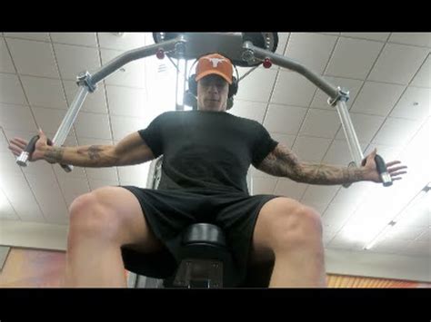 Being Sneaky In The Gym Youtube