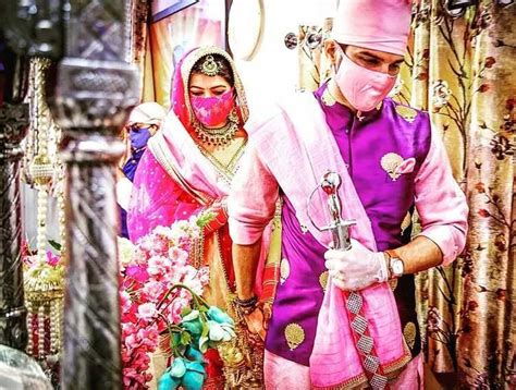 Bikin Fans Patah Hati Artis India Yang Menikah Di Tahun