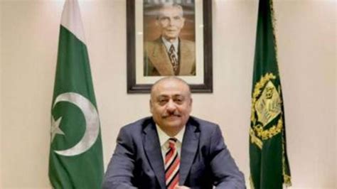 Govt Committed To Control Aids Qadir Patel