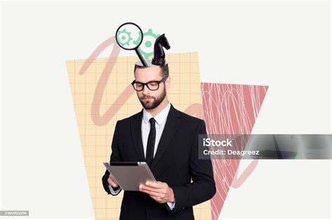회사 직원 남자 공식적인 양복을 입고 태블릿 검색 최적화 아이디어 브라우징 계획 흰색 배경에 고립 된 계획을 사용하는 콜라주 이미지 25 29세에 대한 스톡 사진 및 기타