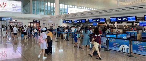 西宁机场最新出行提示旅客检测防控