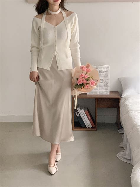 썸어게인 여름 여자 새틴스커트 머메이드 인어 실크 롱스커트 4color 연베이지 진베이지