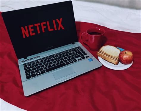 História Meu querido Meio Irmão O que eu faço História escrita por Gamura Spirit Fanfics