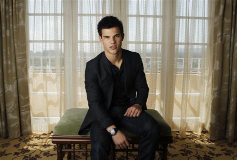 Taylor Lautner Glamorous Wallpapers Wallpaper Hd Celebrities K Wallpapers Images And