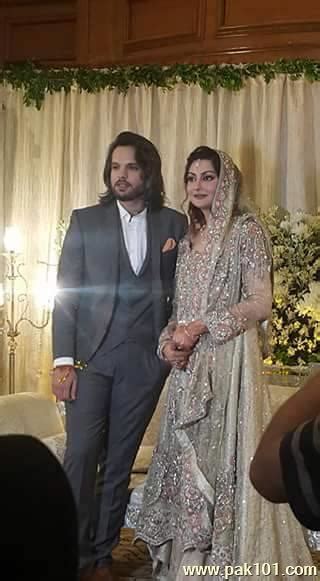 Finally Singer Noman Javed And Actress Jana Malik Got Married News And Gossips Pakistans