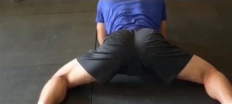 Frog Pose Stretch En Anglais