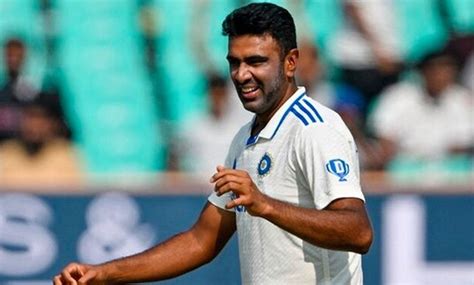 Ashwin Rejoins Indian Team In Rajkot Totalcric