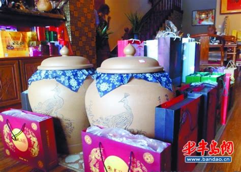 礼盒螺旋造型摆放 礼盒摆放 水果店礼盒摆放图片 大山谷图库