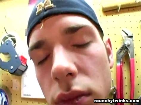 Workbench Smoke And Stroke