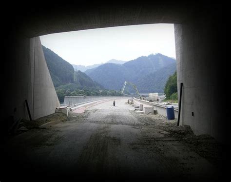 Use Jq To Validate And Pretty Print Json Output Using Cat