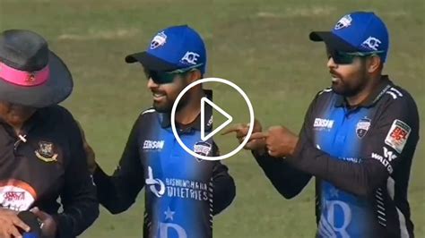 Watch Babar Azams Hilarious Act With Umpire During Bpl Match Goes Viral
