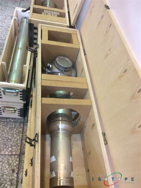 تعمیر تعداد 7 دستگاه چگالی سنج هسته ای ساخت اندرس هاوزر آلمان، مربوط به