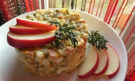 Рецепт нового салату Олівє який на Новий рік здивує всіх гостей Читайте на Ukr Net