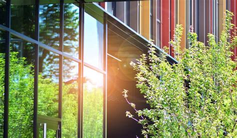 Green Architecture Features Impact Challenges