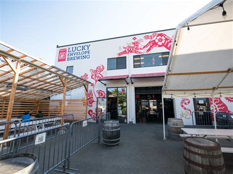 The Best Breweries In Ballard Seattle The Infatuation