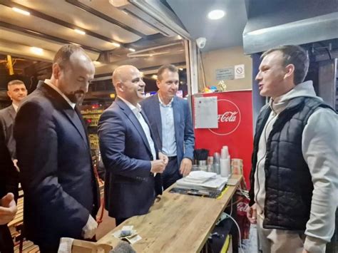 КОВАЧЕВСКИ БИТИЌИ И ПРАТЕНИКОТ НА СДСМ ПРИЛЕП МИЛЕ ТАЛЕСКИ ПО ТРИБИНАТА ЗАВРШИЈА ВО СЕНДВИЧАРА