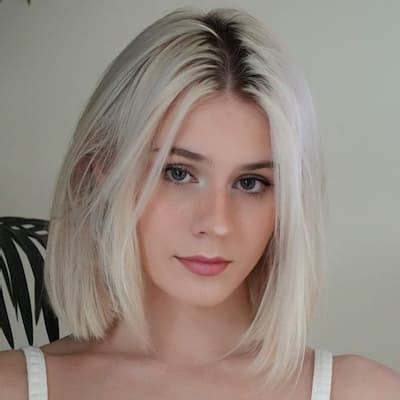 Who Is Annabel Lucinda Bio Age Height Weight Family Net Worth