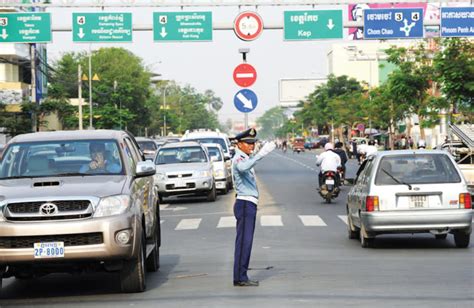 គណៈកម្មាធិការ ជាតិ ចេញ វិធានការ៩ចំណុច ទប់ស្កាត់ គ្រោះថ្នាក់ ចរាចរណ៍ ក្នុង ឱកាស បុណ្យភ្ជុំបិណ្ឌ